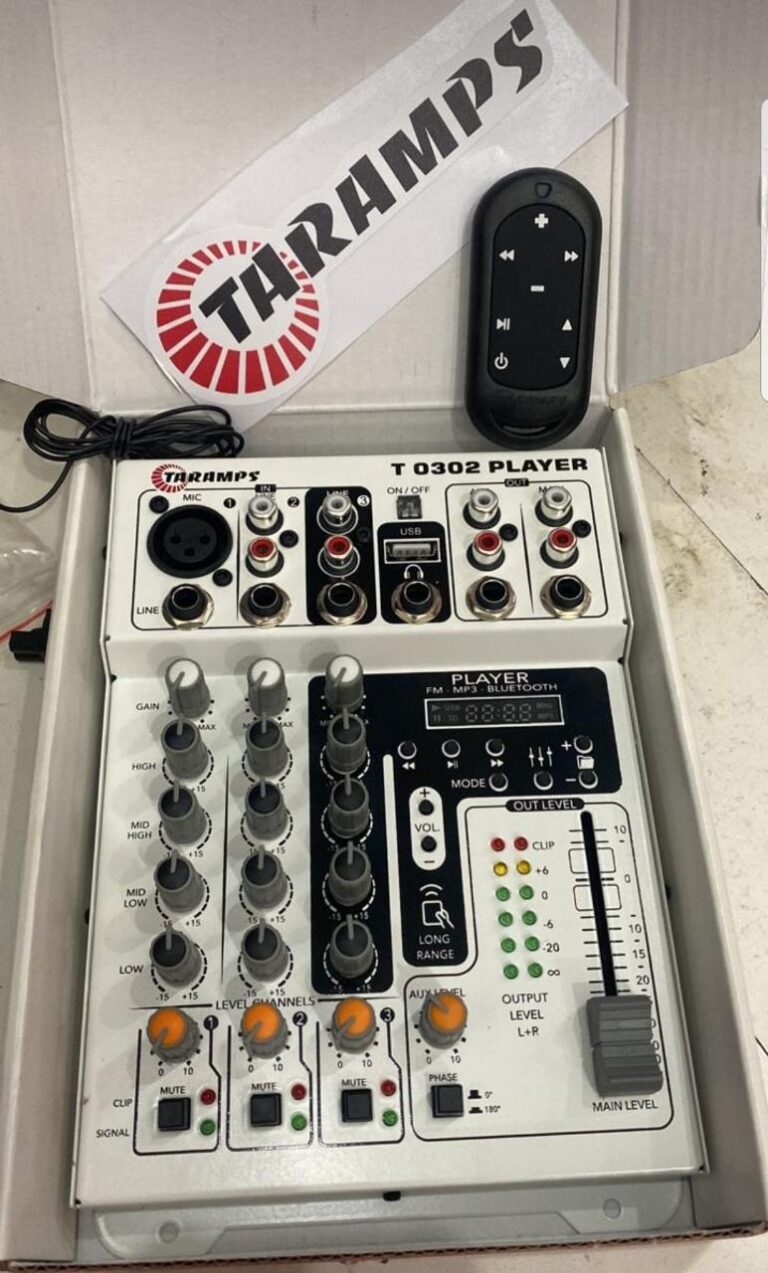Mesa de Som Taramps T0302 Player USB Bluetooth FM + Controle